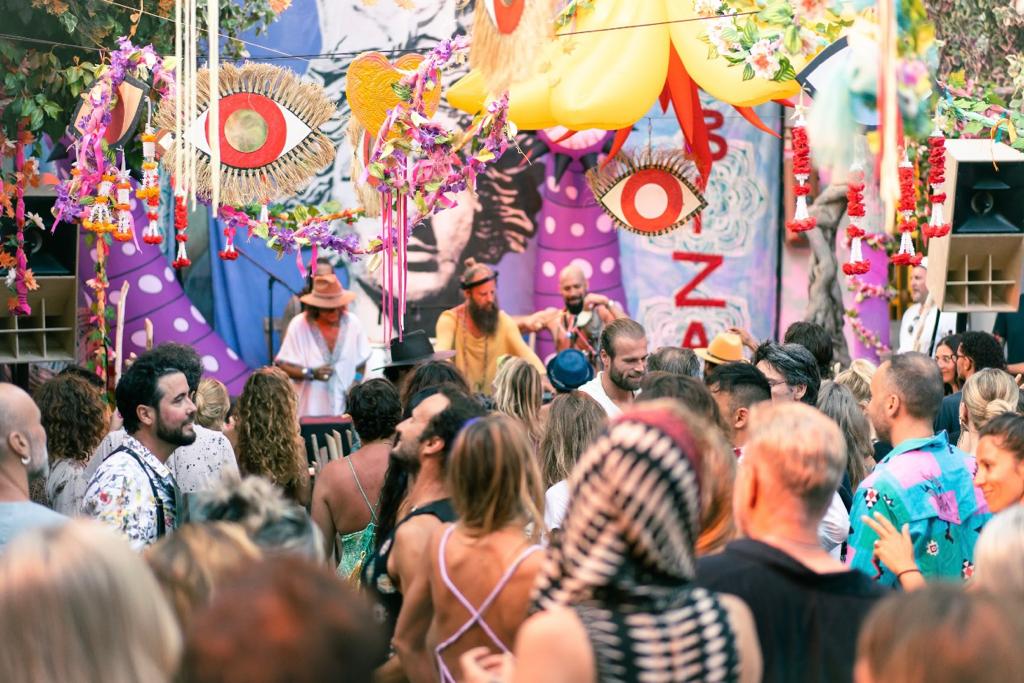 Namaste - Las Dalias Garten & Akasha Club - Ibiza HEUTE