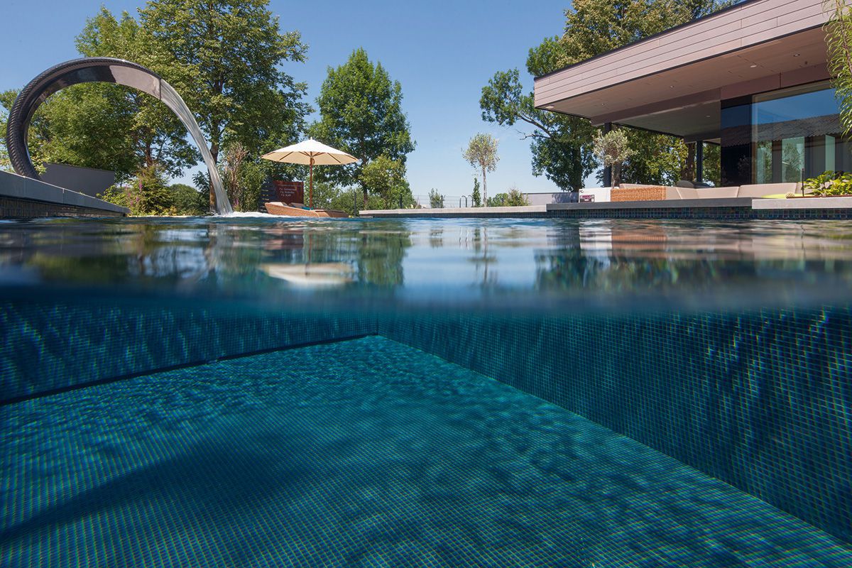 Qualität im Poolbau - Ibiza HEUTE