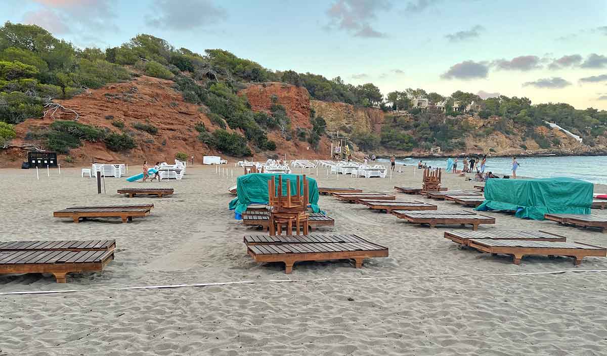 Geheime Pläne für einen teuren Beachclub? - Ibiza HEUTE