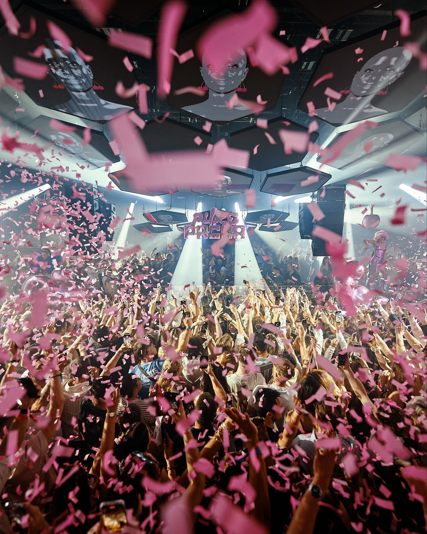 Pure Pacha presents Robin Schulz Closing Party - Ibiza HEUTE